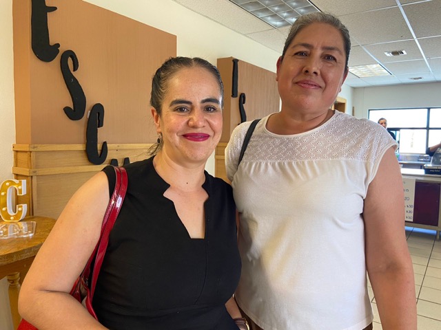 fanny nava y maricela gomez Medium